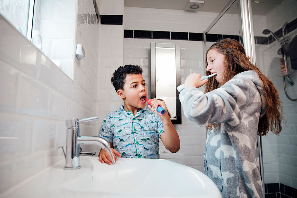 3 Key Benefits of an Electric Toothbrush | Tender Smiles 4 Kids